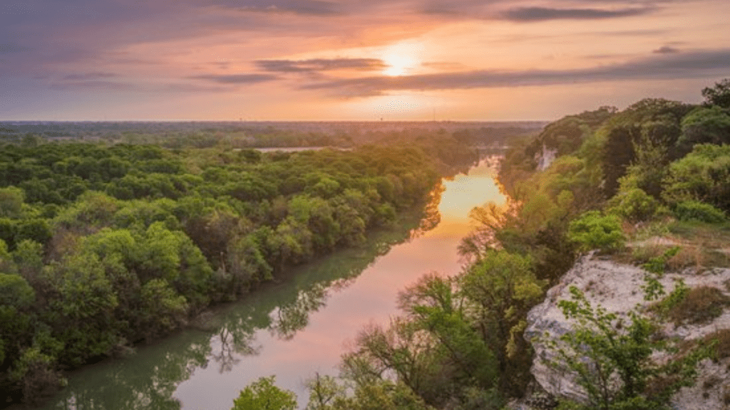 The Best Places to Watch the Sunset in Waco, Texas - Modern Texas ...